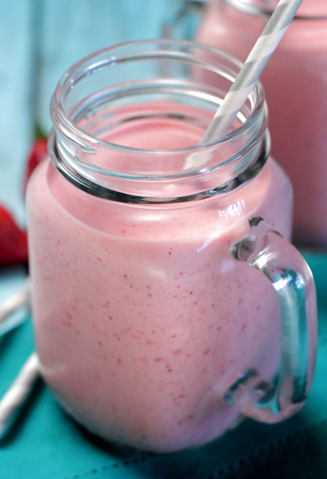 Strawberry Milkshake Smoothie - Live Simply