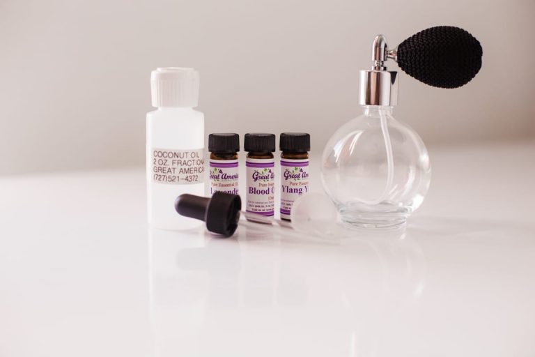 DIY Homemade Perfume - Live Simply