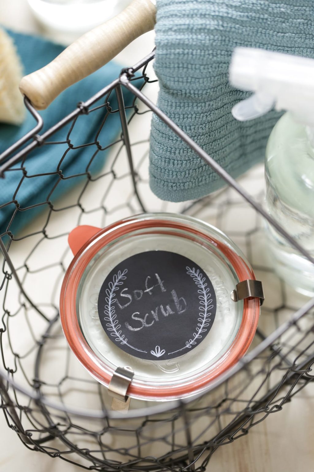 DIY Homemade Scrub Cleaner: Like Soft Scrub - Live Simply