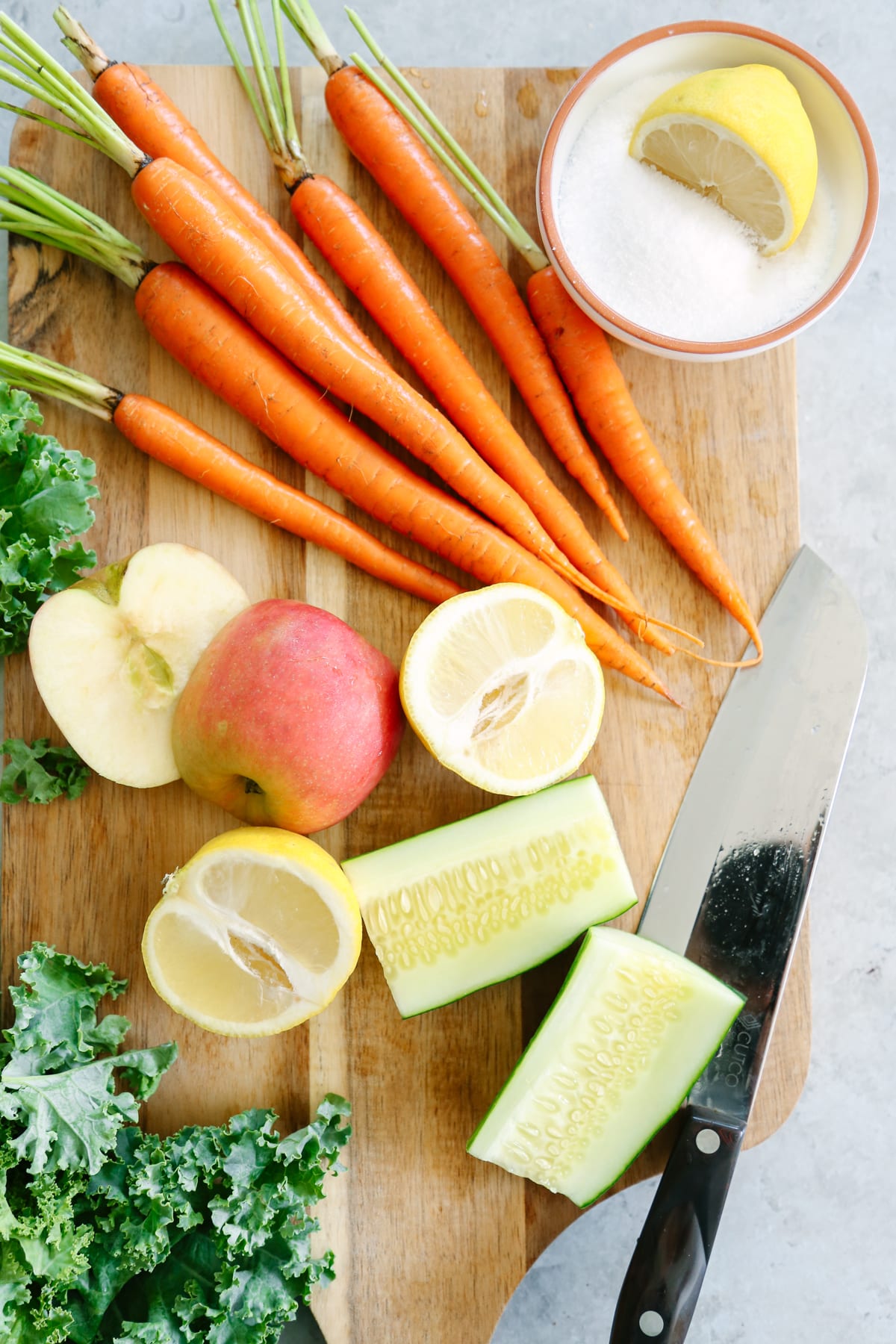 How to Naturally Clean, Deodorize, and Disinfect a Cutting Board - Live ...