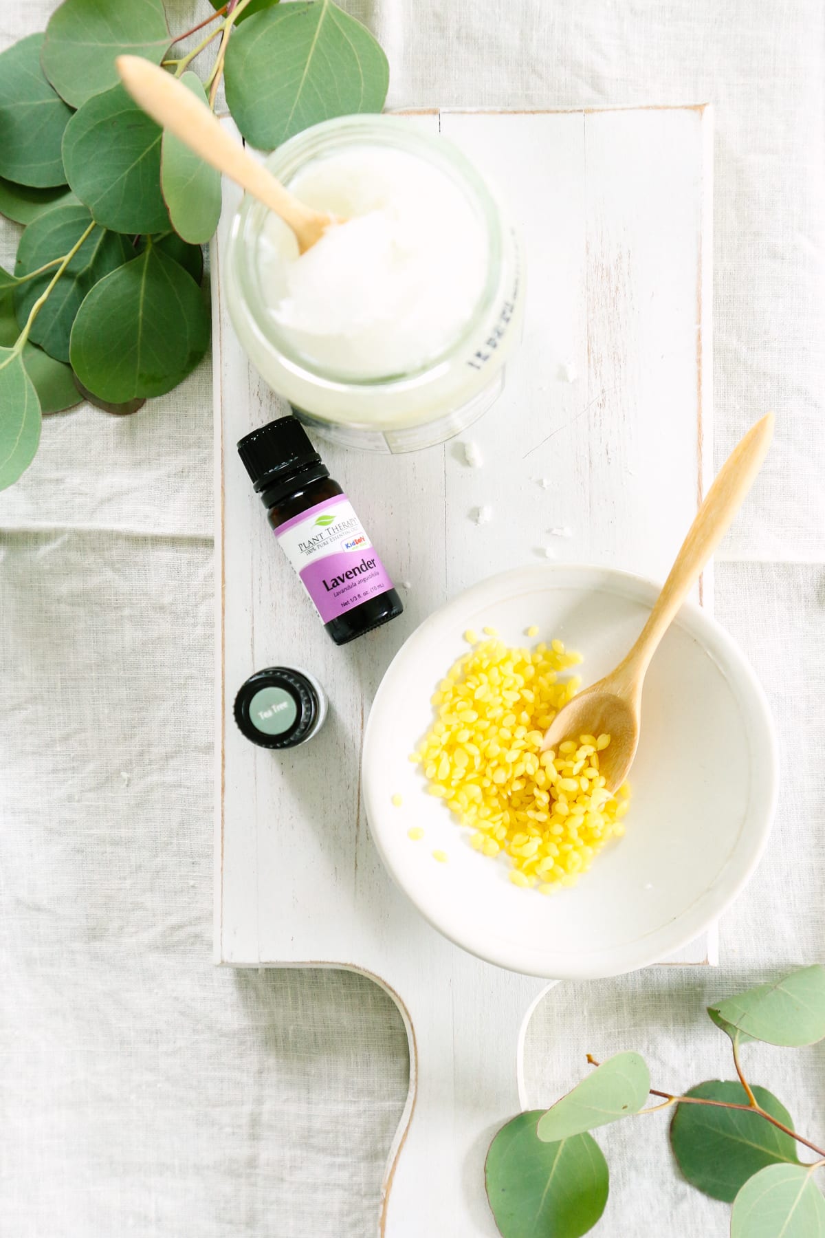 How to Make a 4-Ingredient Boo-Boo Cream - Live Simply